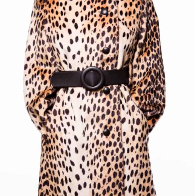 Wear a belt : Ten ways to wear a belt - The Velvet Runway