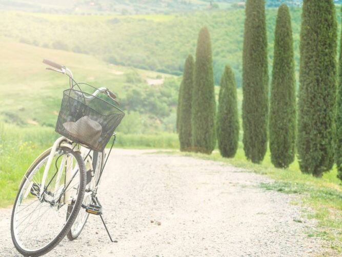 Three thrilling locations in Italy for cycling - The Velvet Runway
