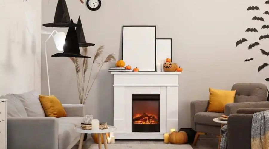 How to have a Stylishly Spooky Halloween | The Velvet Runway